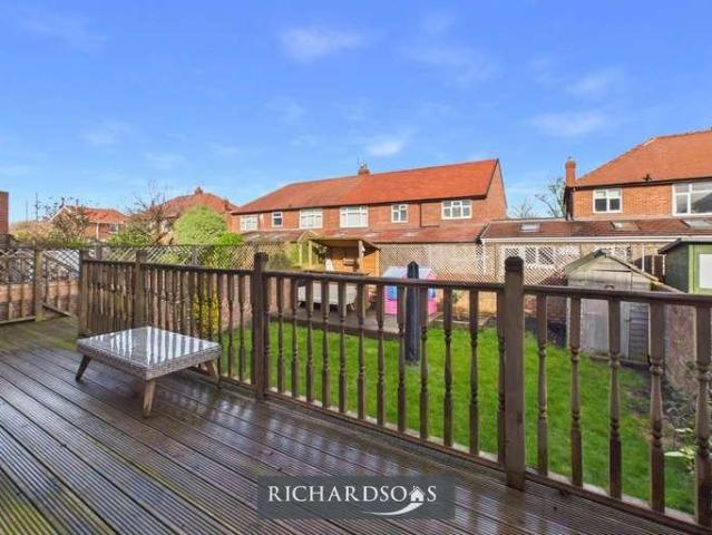 3 bed house for sale