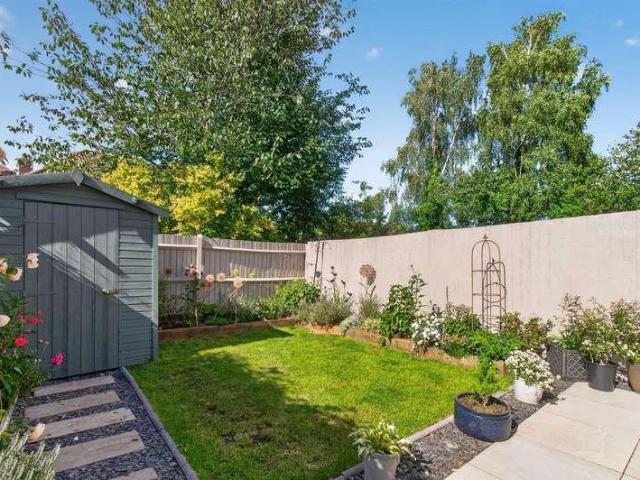 3 bed house for sale