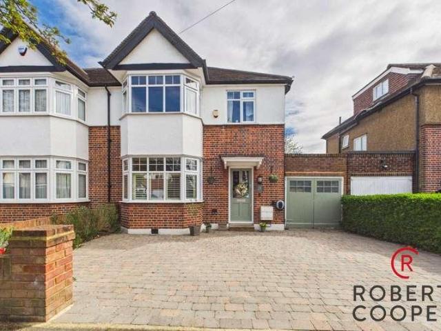 3 bed house for sale