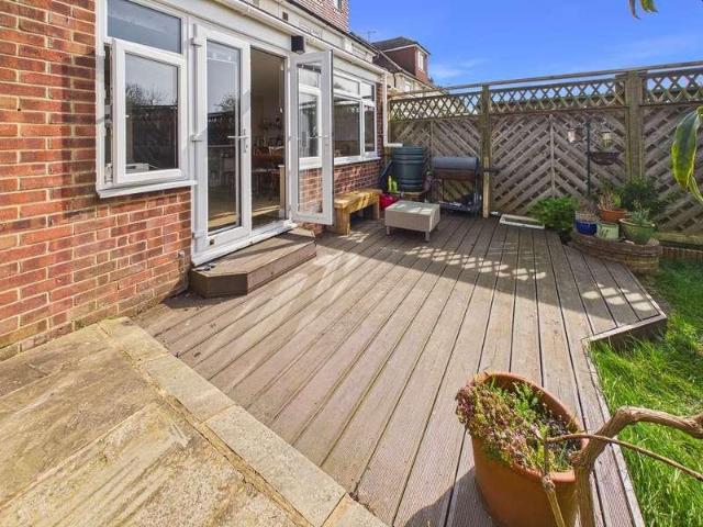 3 bed house for sale