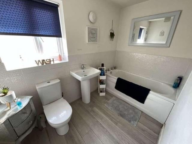 3 bed house for sale