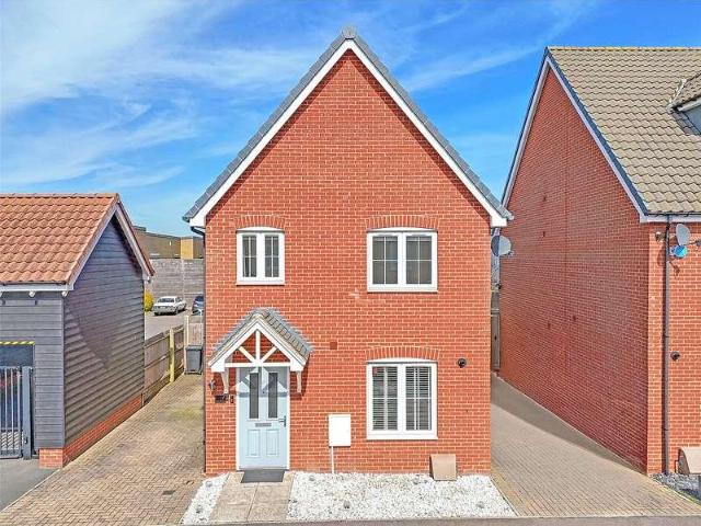3 bed house for sale