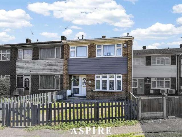 3 bed house for sale