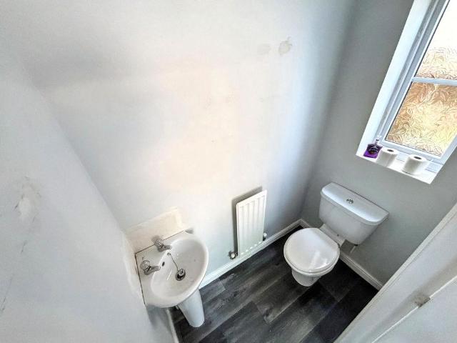 3 bed house for sale