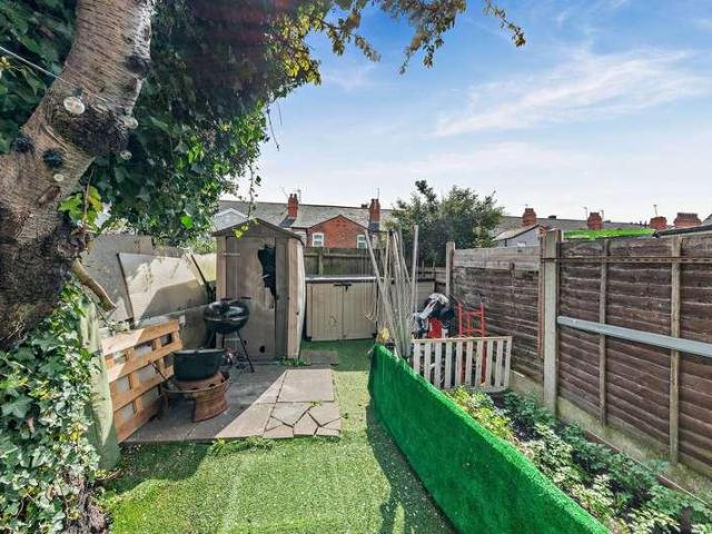 3 bed house for sale