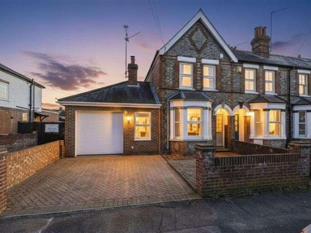 3 bed house for sale