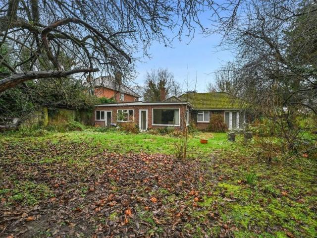 3 bed house for sale
