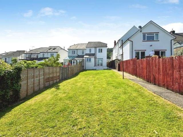 3 bed house for sale