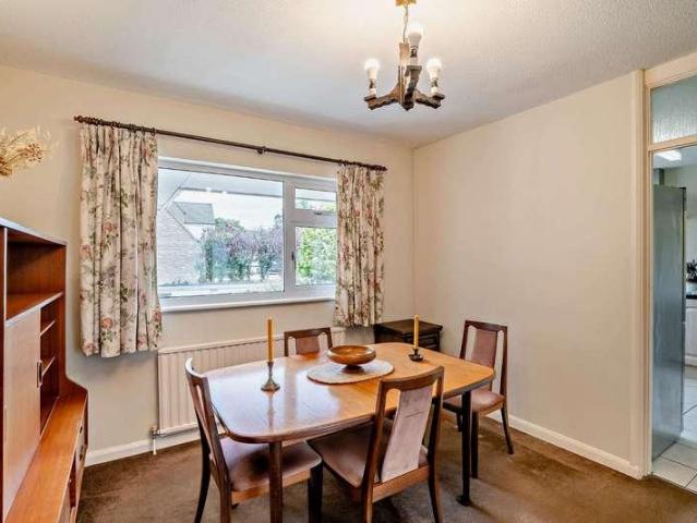 3 bed house for sale
