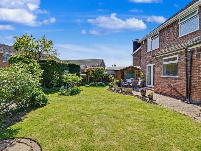 3 bed house for sale