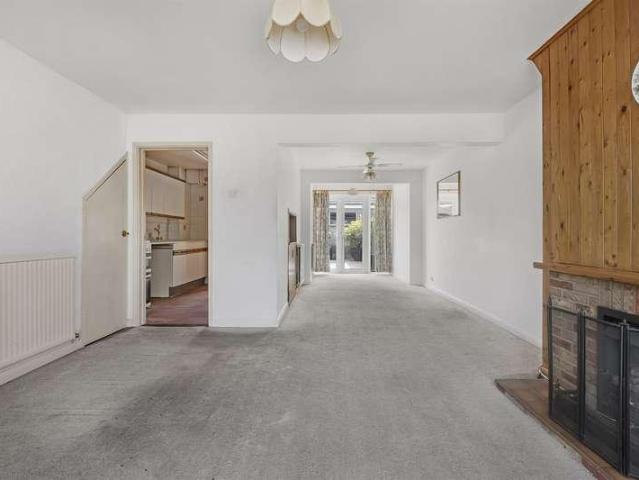 3 bed house for sale