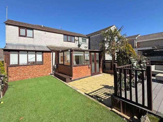 3 bed house for sale