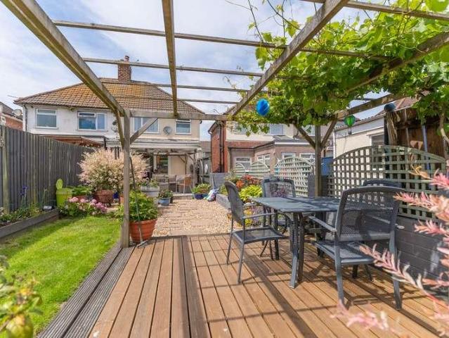 3 bed house for sale