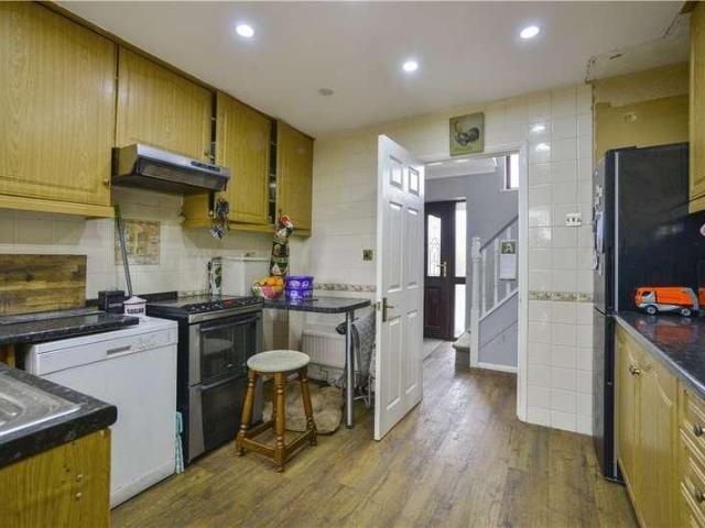 3 bed house for sale