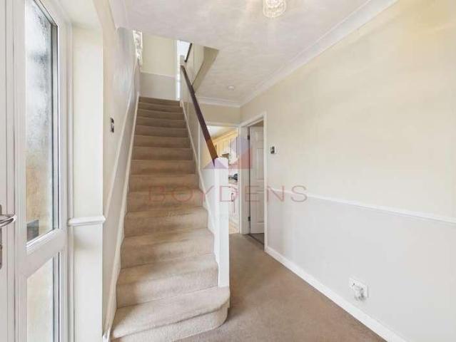 3 bed house for sale