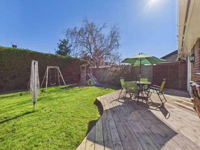 3 bed house for sale