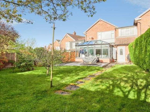 3 bed house for sale