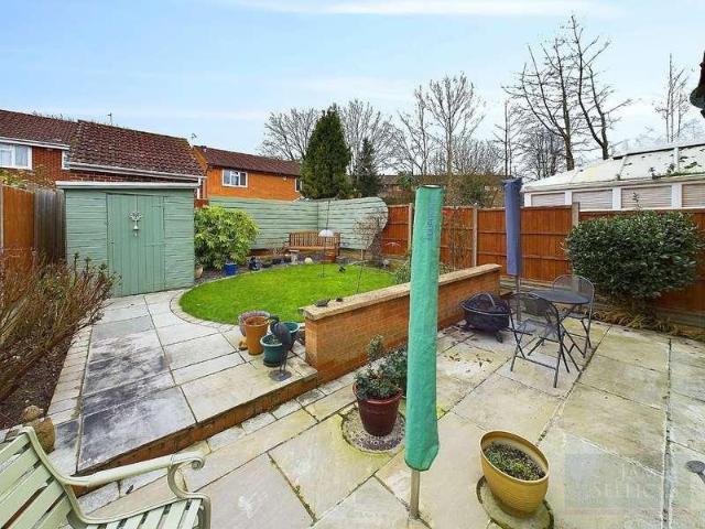 3 bed house for sale