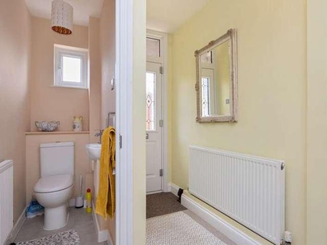 3 bed house for sale