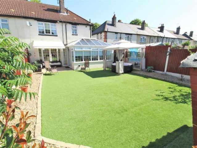 3 bed house for sale