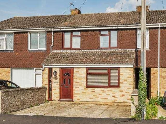 3 bed house for sale