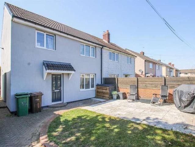 3 bed house for sale
