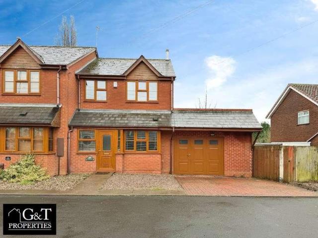 3 bed house for sale
