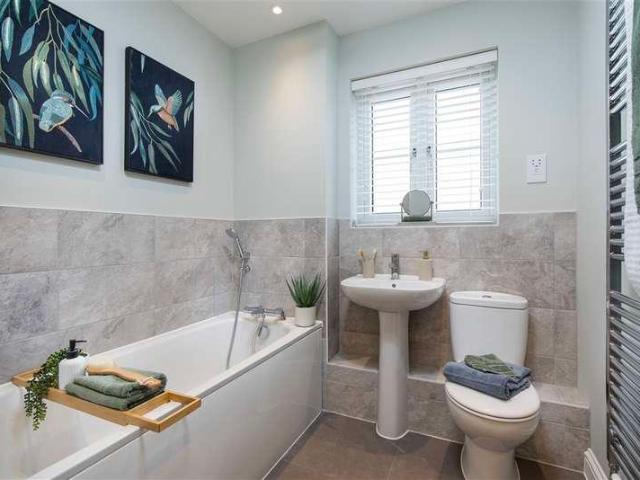 3 bed house for sale