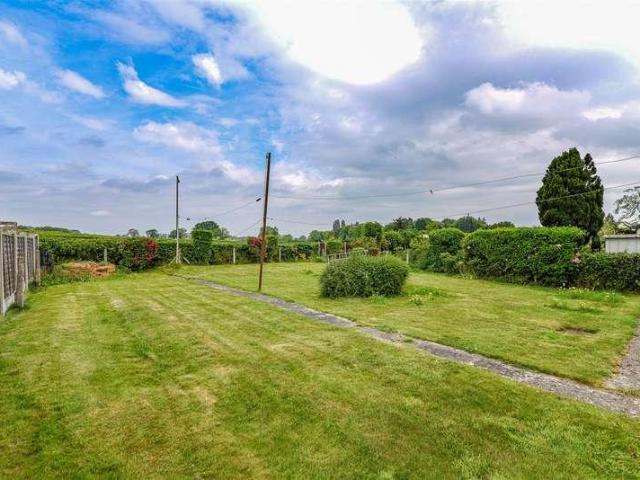 3 bed house for sale
