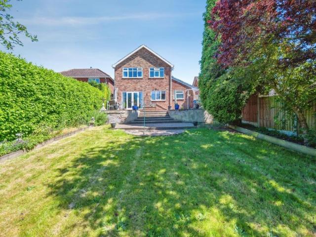 3 bed house for sale