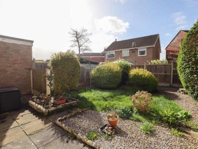 3 bed house for sale