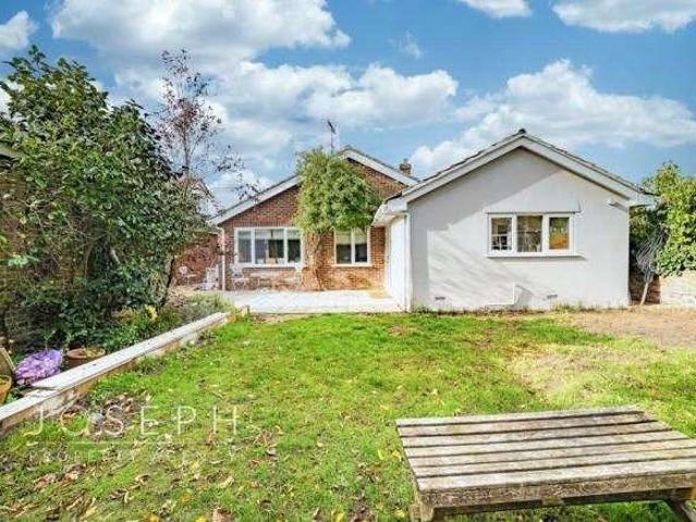 3 bed house for sale
