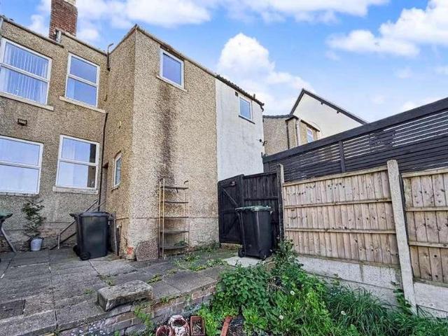 3 bed house for sale