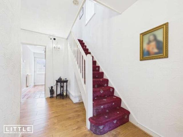 3 bed house for sale
