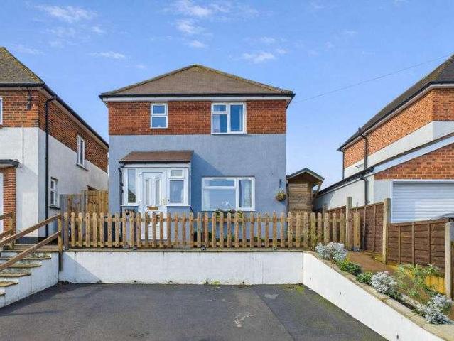 3 bed house for sale