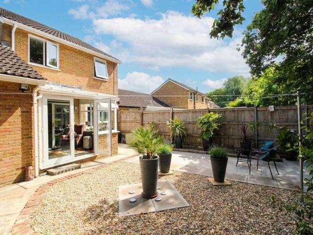 3 bed house for sale