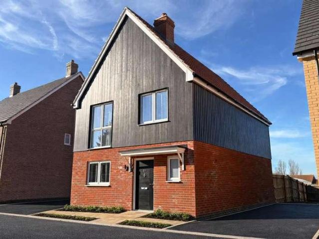 3 bed house for sale