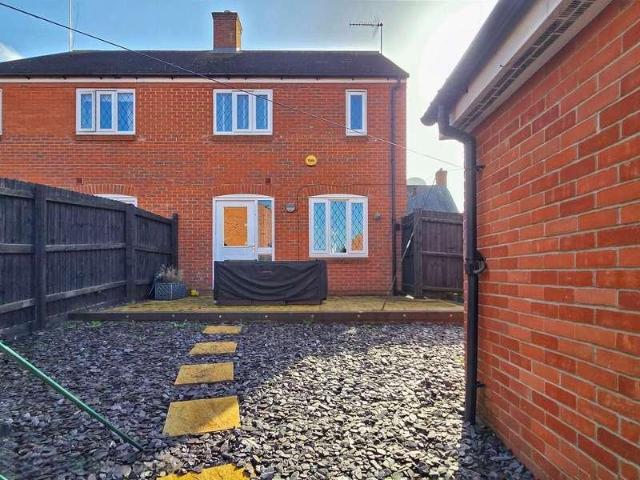 3 bed house for sale