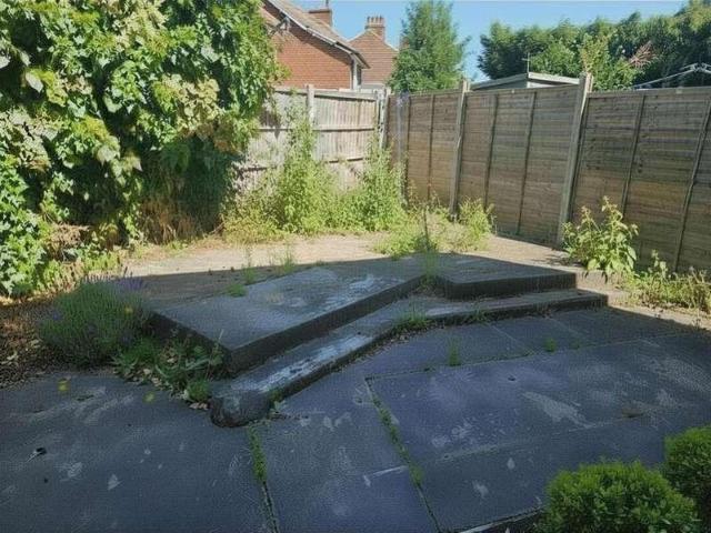 3 bed house for sale