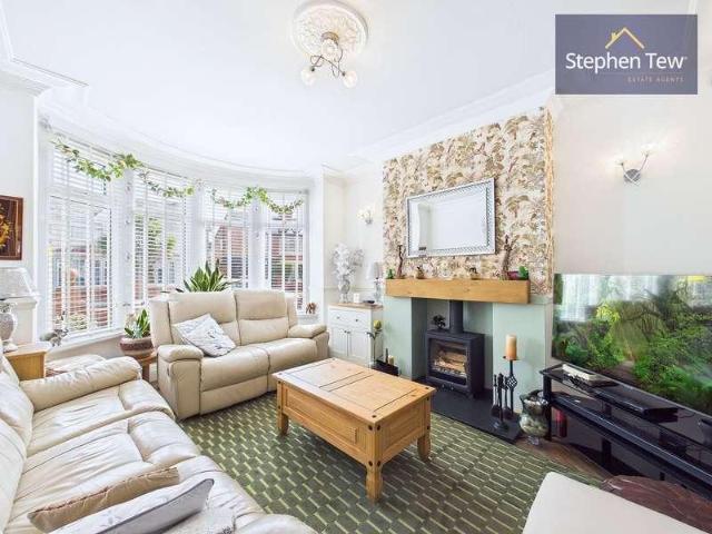 3 bed house for sale