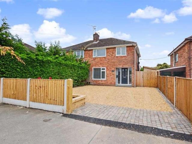 3 bed house for sale