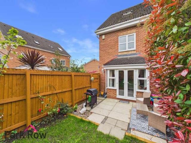 3 bed house for sale