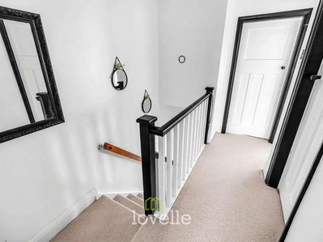 3 bed house for sale