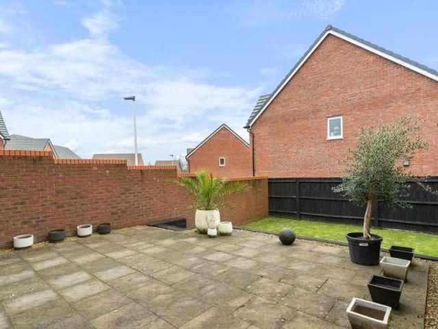 3 bed house for sale