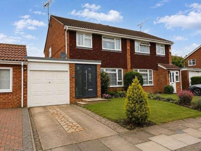3 bed house for sale