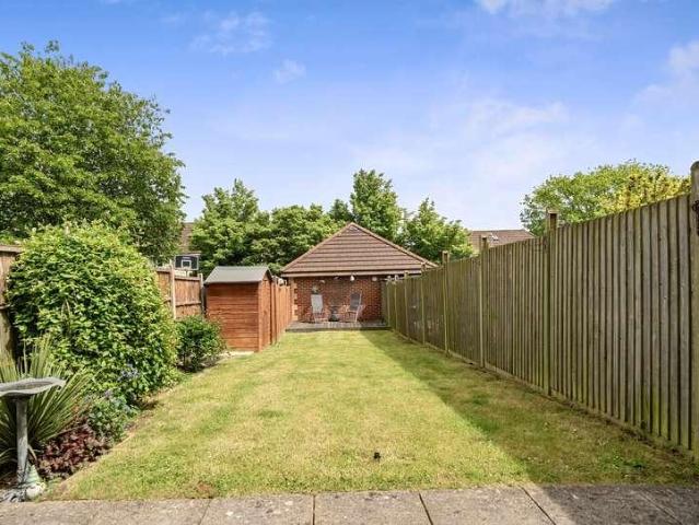 3 bed house for sale