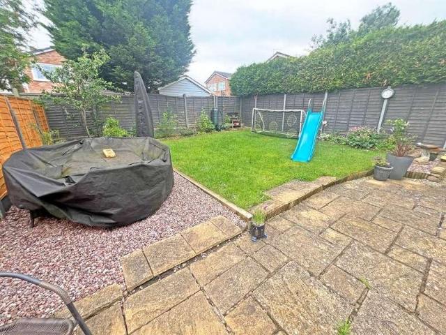 3 bed house for sale
