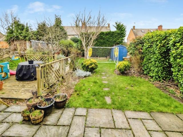 3 bed house for sale