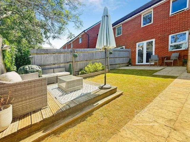 3 bed house for sale