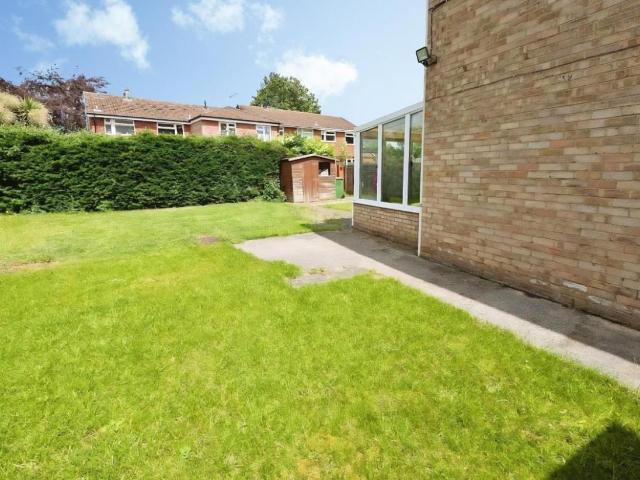 3 bed house for sale